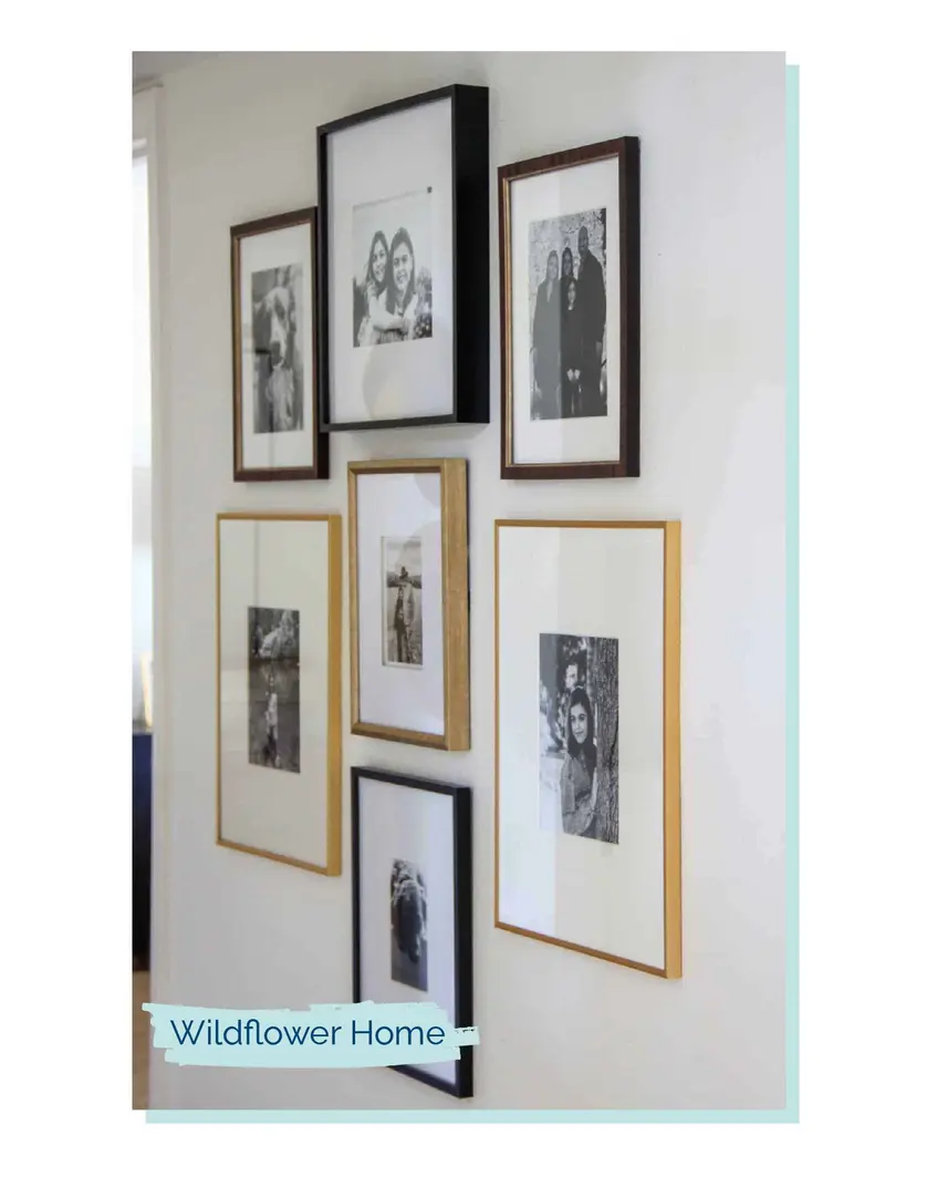 photo frame on wall pattern